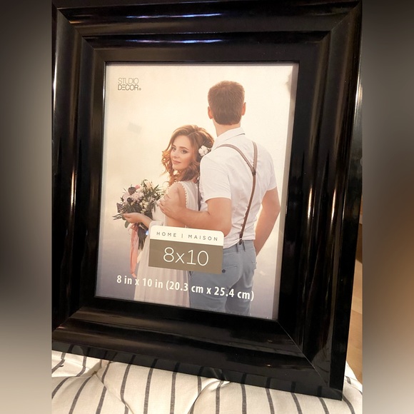 Studio Decor | Accents | Last Chance Sale Studio Decor 8x Black Glossy Picture Frame | Poshmark